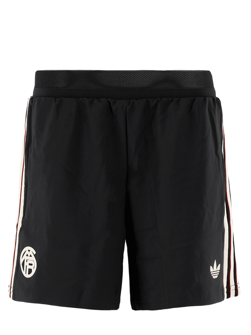 Frauen Authentic Short UCL 25-26 | Offizieller FC Bayern Store