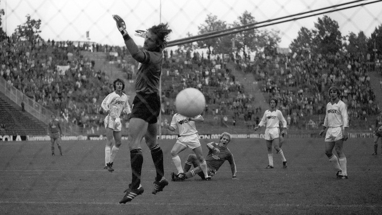 Goal of the Year 1980: Karl-Heinz Rummenigge