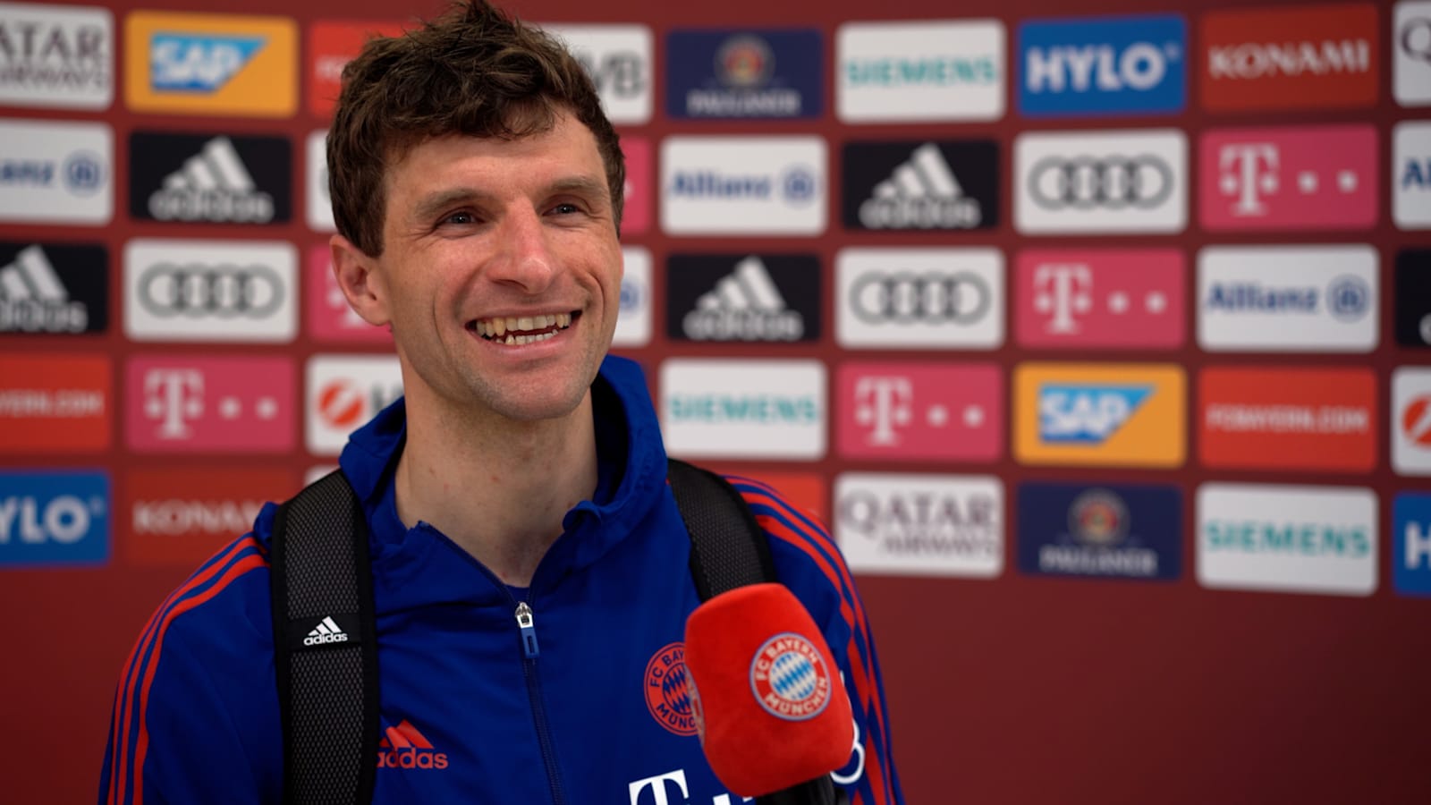 Video: FC Bayern - RB Leipzig I Die Interviews