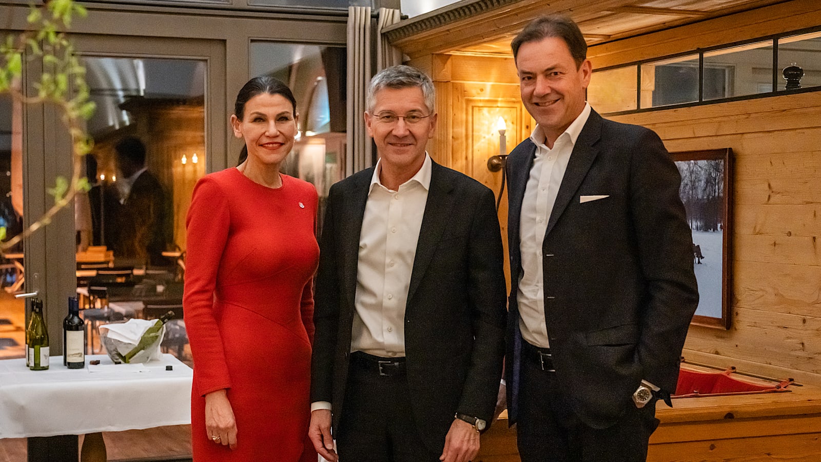 Edmund Stoiber and Alexandra Schörghuber remain chairs of advisory board