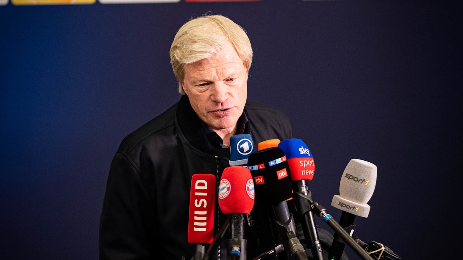 Video: FC Bayern - Manchester City I The interviews