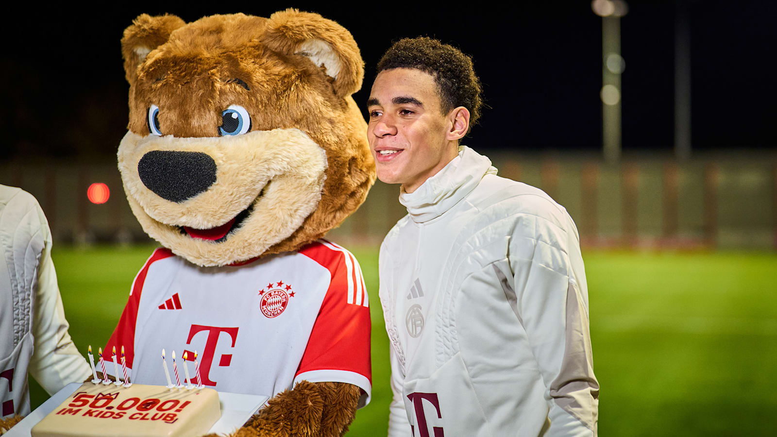 Video: Jamal Musiala and Co. congratulate KIDS CLUB on 50,000 members