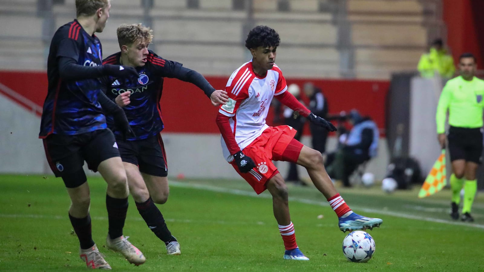 Highlights: FC Bayern U19 - FC Kopenhagen U19
