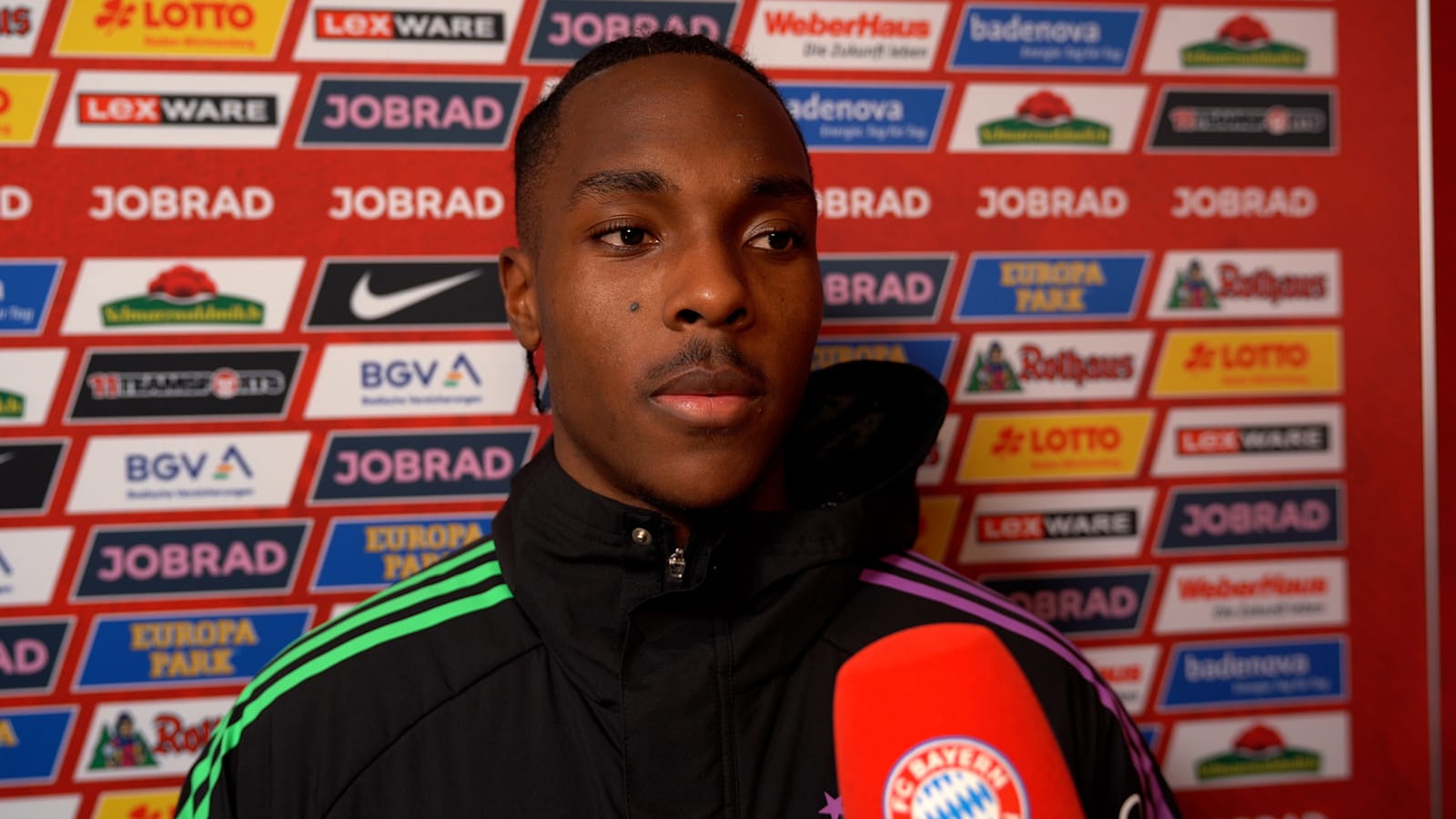 SC Freiburg - FC Bayern I Die Interviews