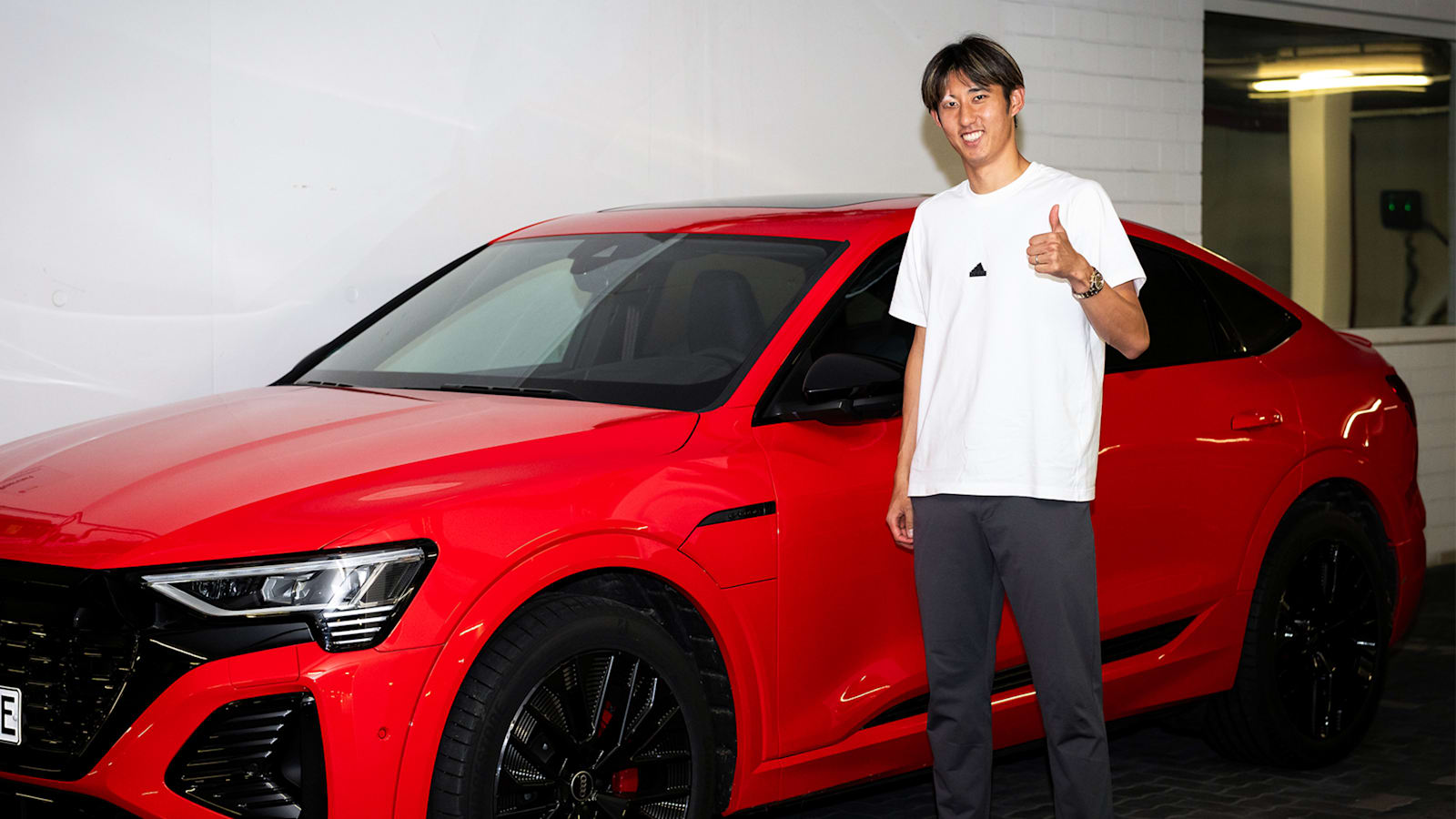 Video: Hiroki Ito’s first day at Bayern