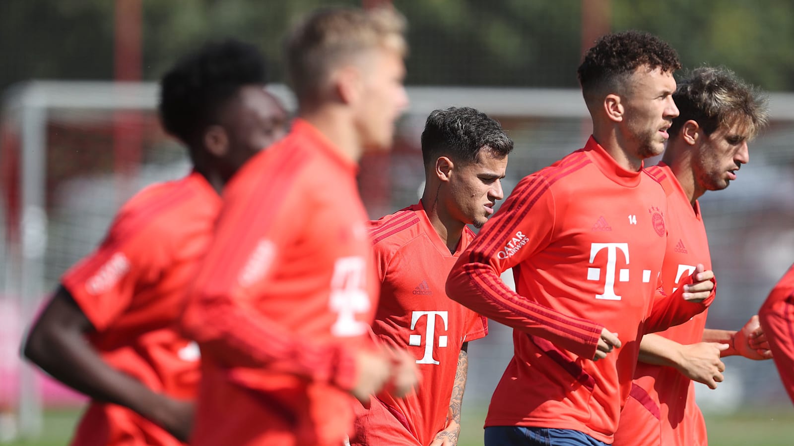 Das Training des FC Bayern an der Säbener Straße (15.09.2019)