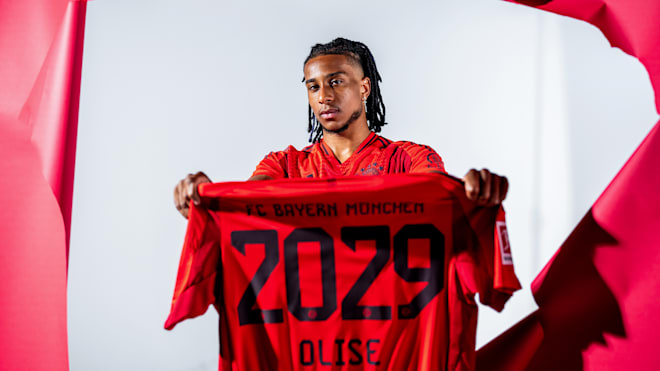 Gallery: The first photos of Michael Olise at Bayern