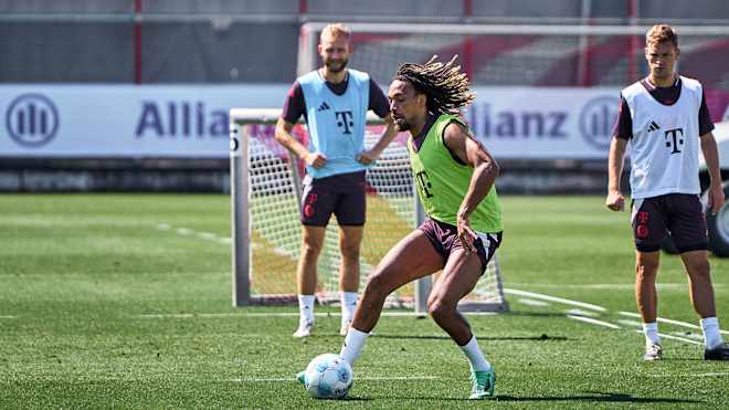 Galerie: Abschlusstraining vor SSV Ulm - FC Bayern