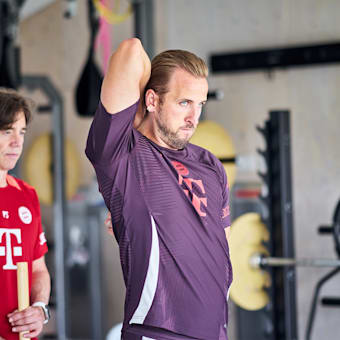 Performance tests: Kane & Davies start pre-season training at FC Bayern