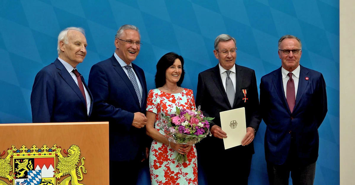 Karl Hopfner erhält das Bundesverdienstkreuz