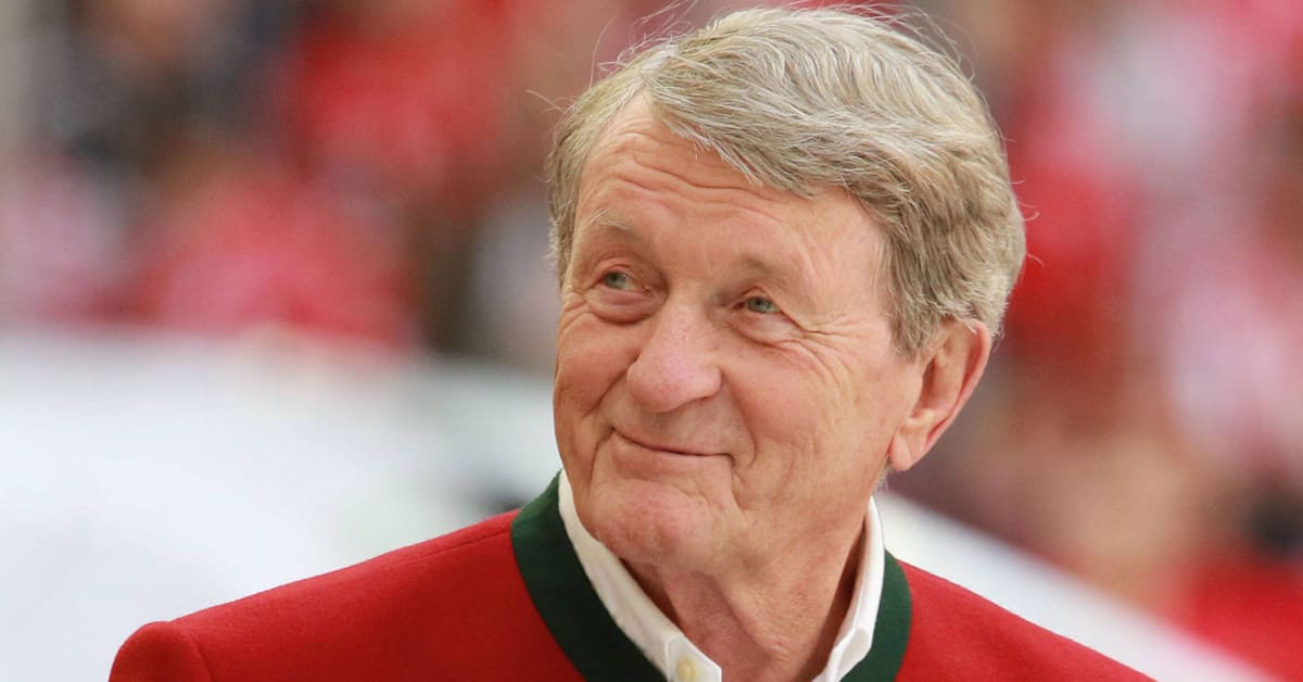 Former Bayern captain Werner Olk turns 82 - FC Bayern