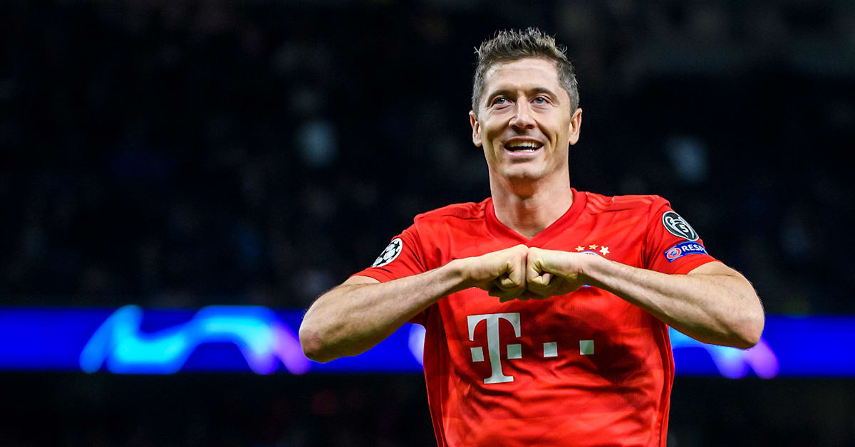 Robert Lewandowski named in UEFA Team of the Year