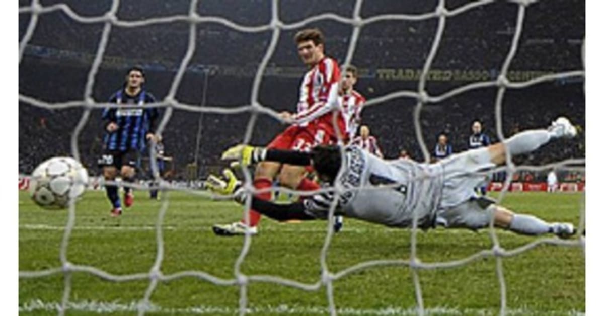 'Jay Jay' Gomez rackert sich zum Siegtor