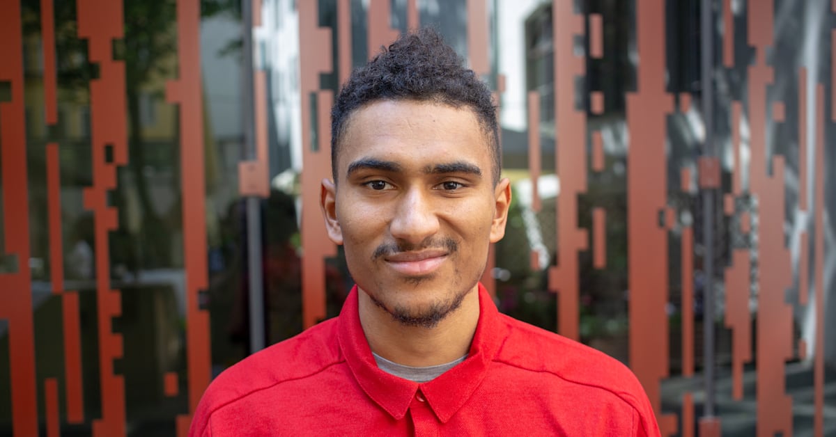 National team player Maodo Lo signs with Bayern