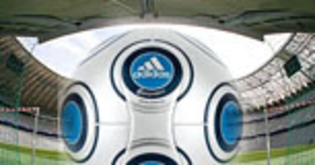 Offizieller Spielball ab der der Saison 2010/11 der Bundesliga und 2 ...