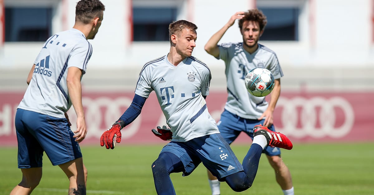 Gallery: High-intensity first team training at FC Bayern Campus