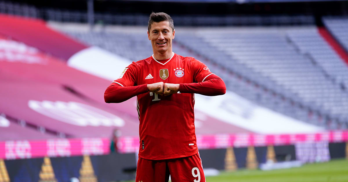 Robert Lewandowski: FC Bayern Player of the Month March 2021