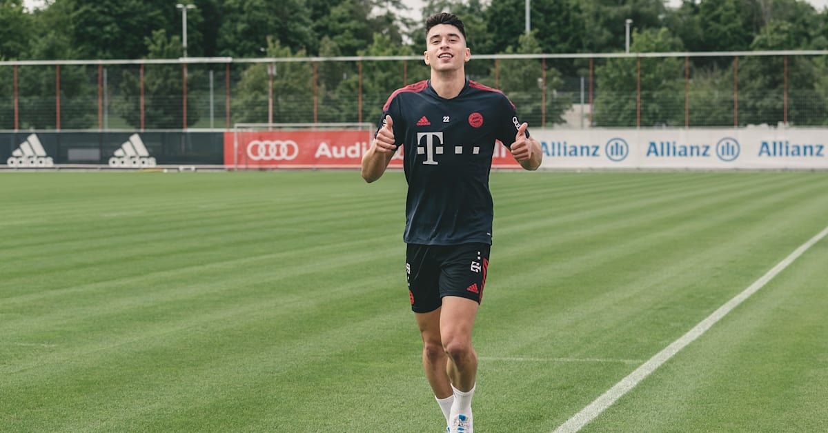 Marc Roca realizó una sesión de carreras en la Säbener Straße