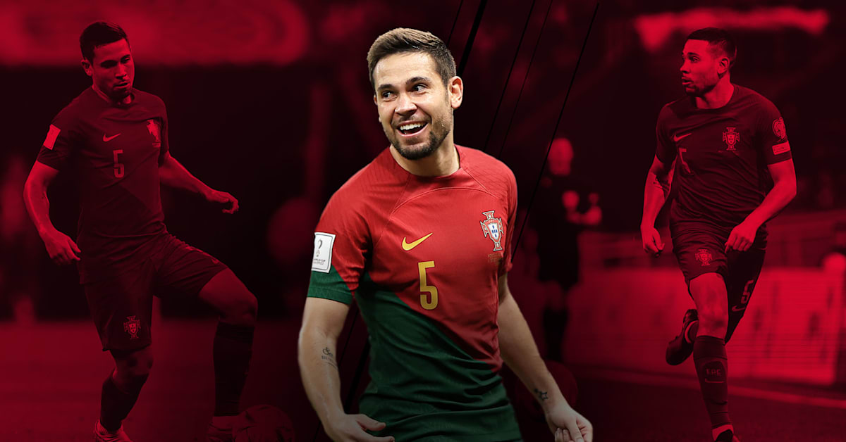 Portrait: Introducing new signing Raphaël Guerreiro | FC Bayern