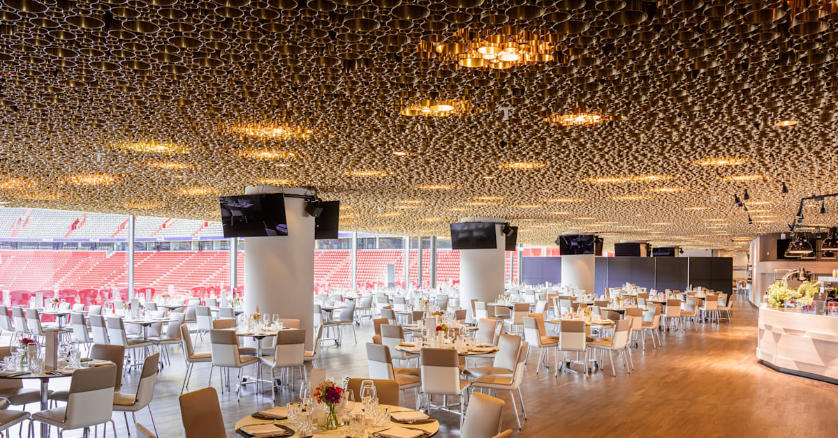 Experience an interactive overview of the Allianz Arena boxes