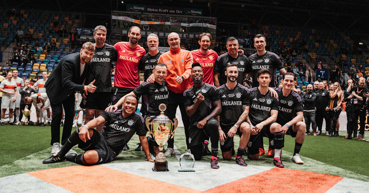 FC Bayern Legends win tournament in Frankfurt