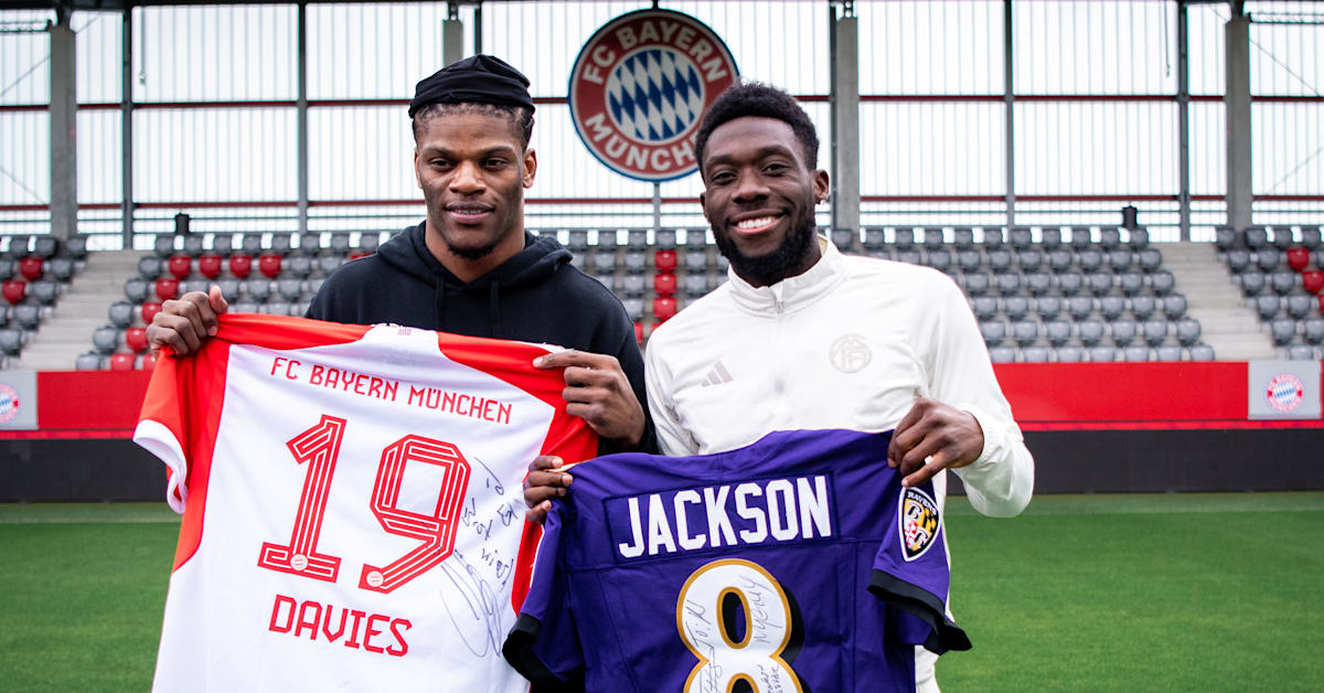 Alphonso Davies meets NFL MVP Lamar Jackson