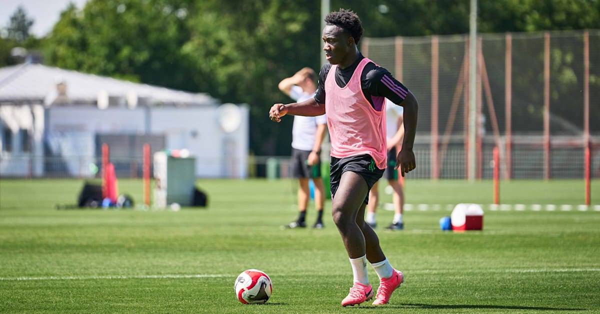 Neuzugang Nestory Irankunda legt bei FC Bayern-Amateuren los