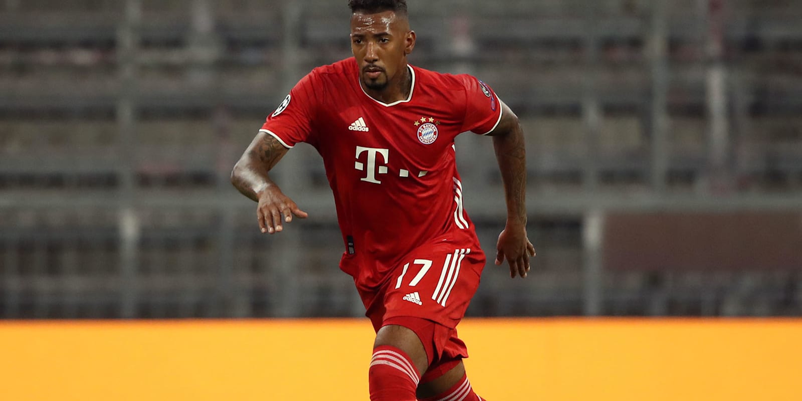 Boateng substituted with muscular problem