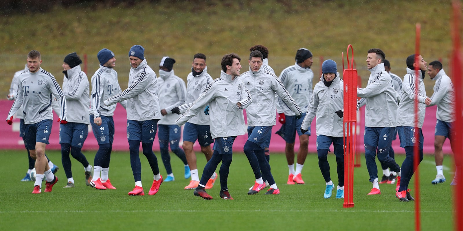 FC Bayern begin crucial week of home games