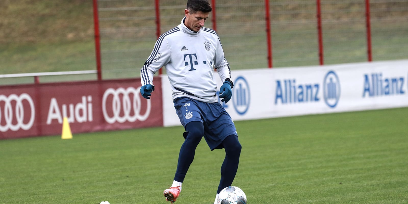 Lewandowski making good progress