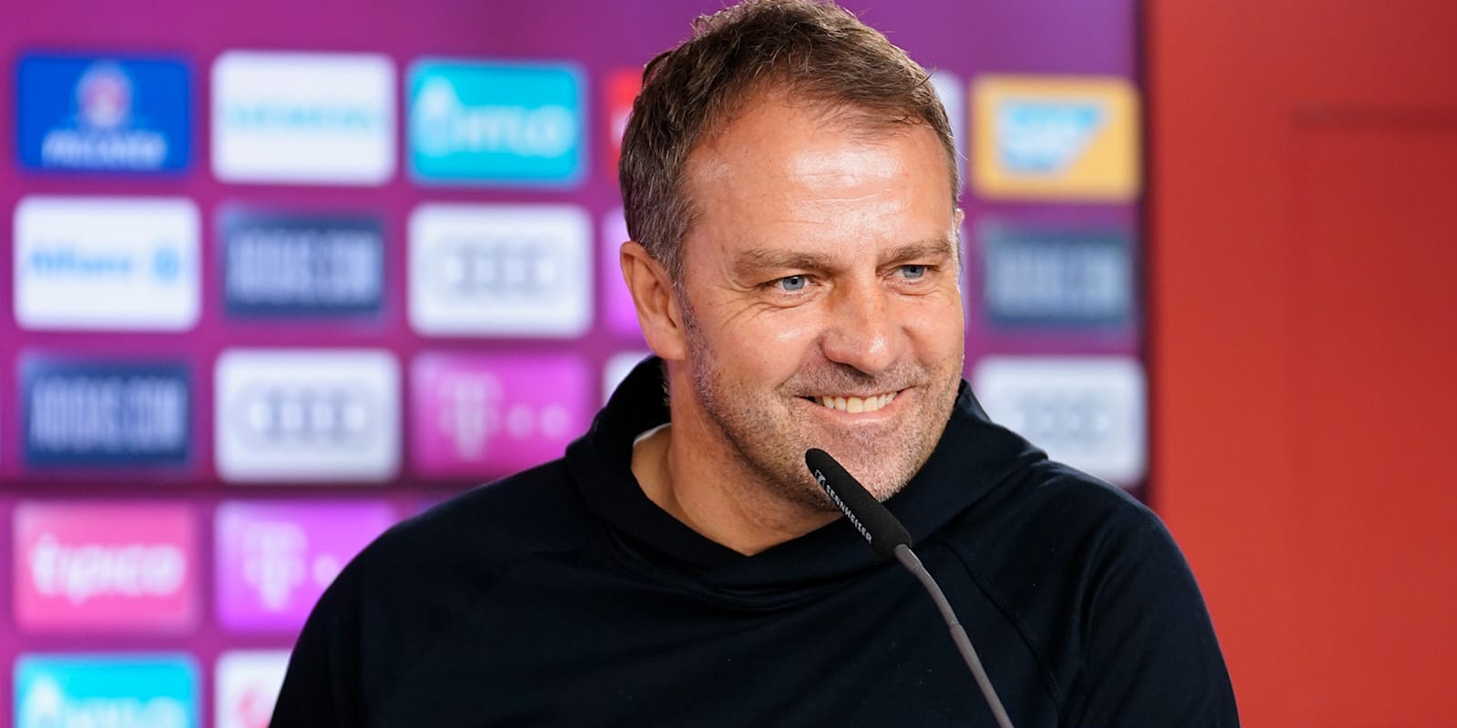 Pressetalk mit Hansi Flick vor FC Bayern - Bayer 04 Leverkusen