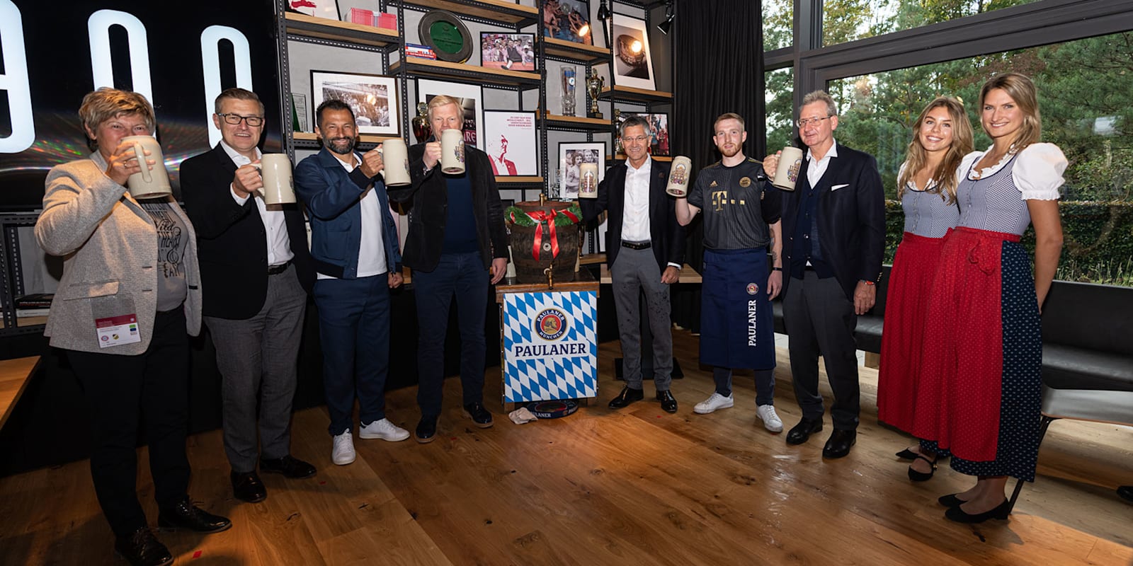 FC Bayern club house *1900 opens at the Campus