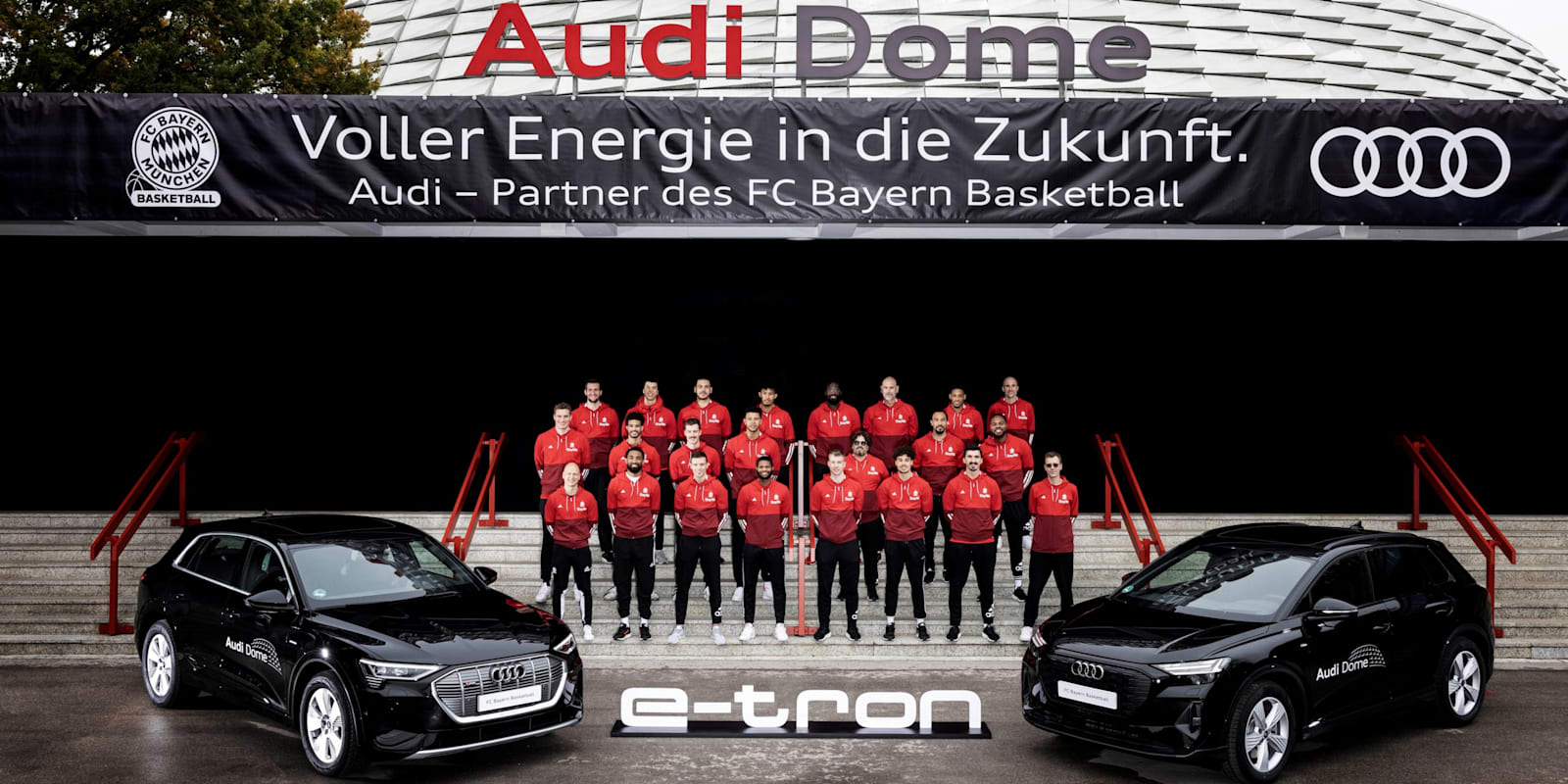 Audi elektrifiziert die Basketballer des FC Bayern: Übergabe der ...