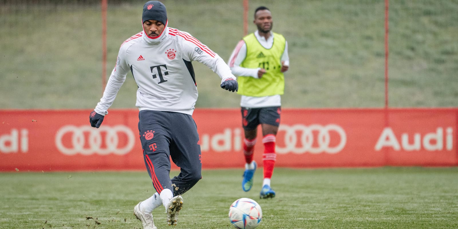 Letzte Trainingseinheit des Jahres an der Säbener Straße | FC Bayern