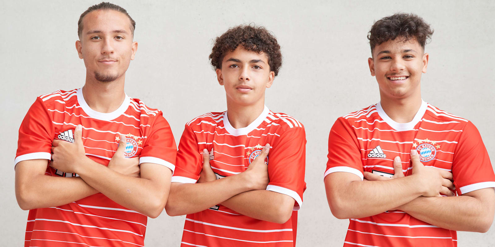 U16 mit 3:3-Unentschieden im Topspiel, U15 & U14 siegen weiter | FC Bayern