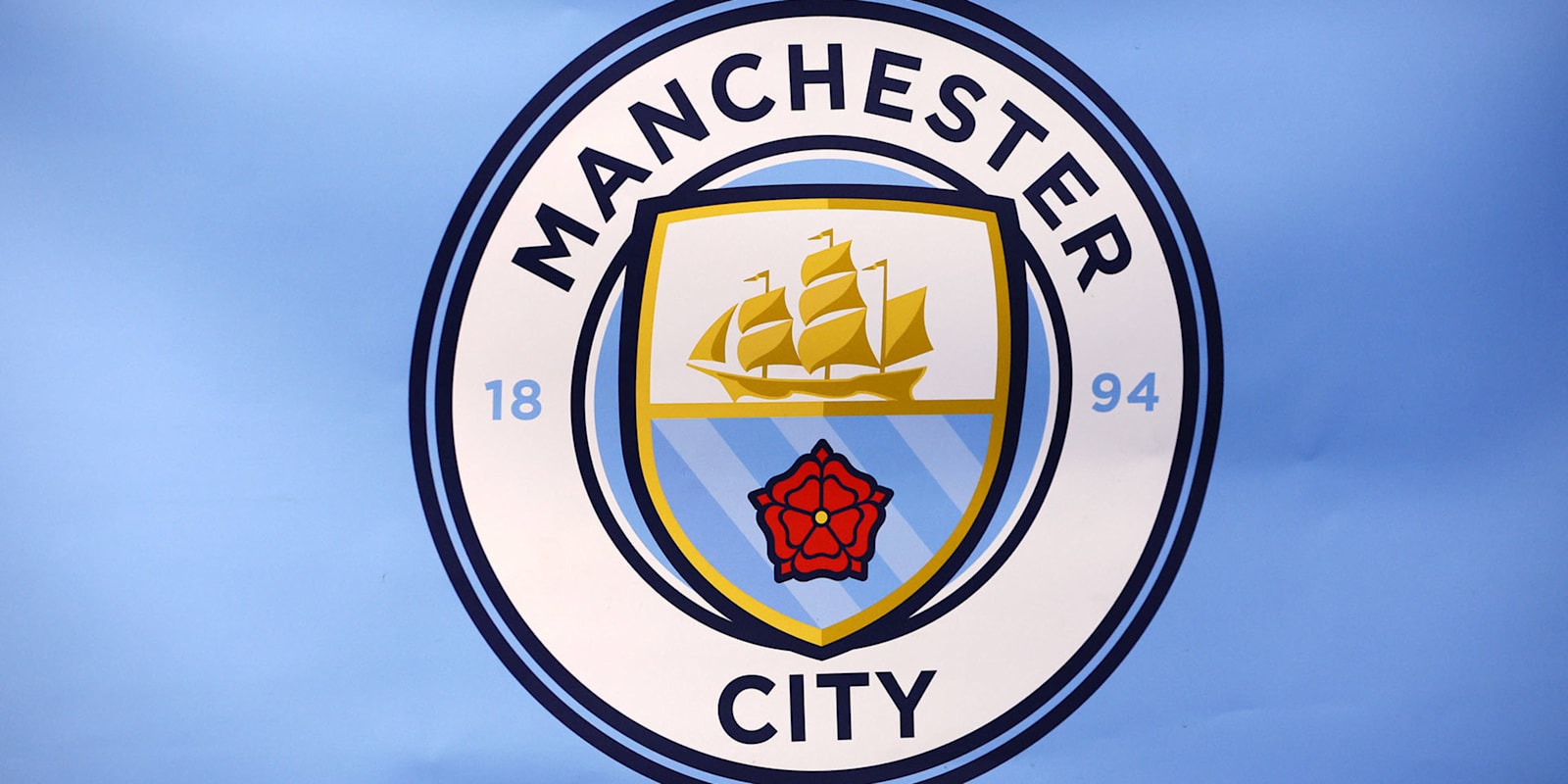 Mẫu thiết kế logo of manchester city đẹp và phong cách cho các câu lạc ...