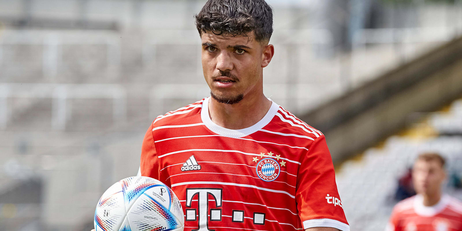 Eyüp Aydin fällt für mehrere Wochen aus