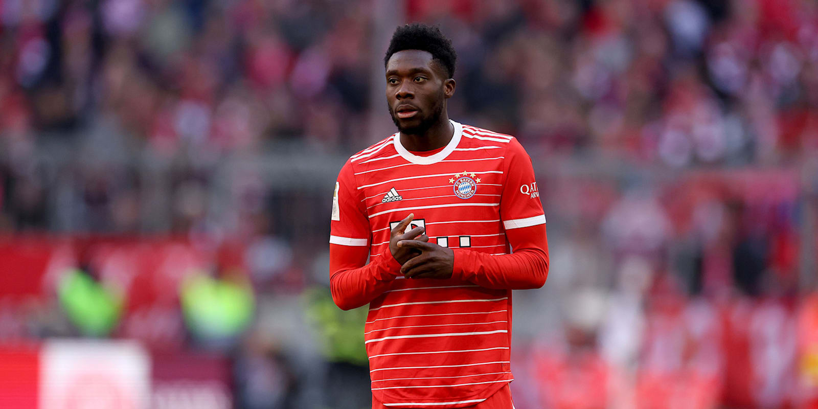 Alphonso Davies nominated for 2022 CONCACAF Player of the Year