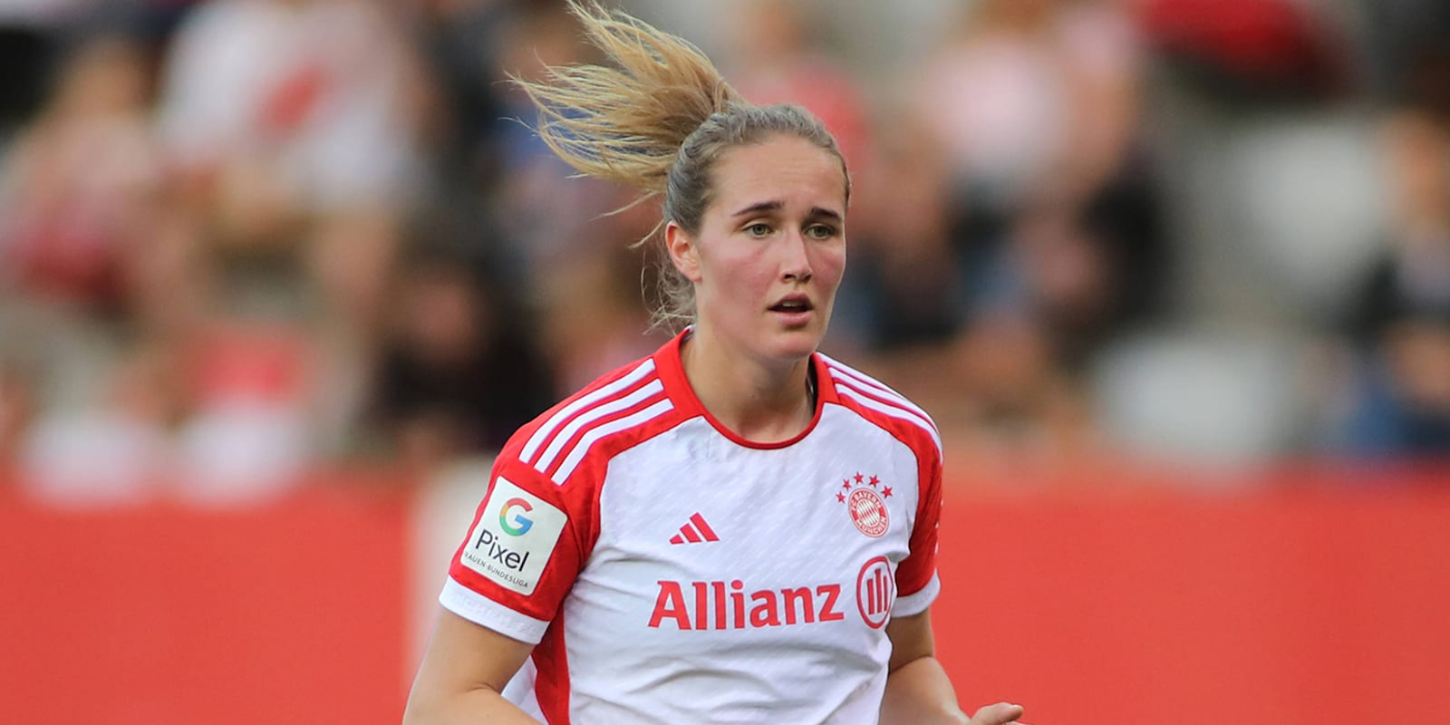 Sydney Lohmann sustains ankle injury