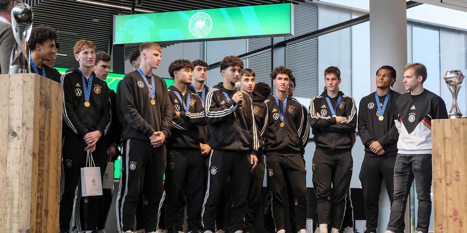 Gebührender Empfang für deutsche U17-Weltmeister