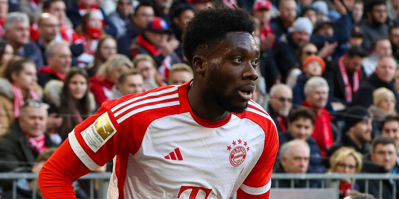 Distensión ligamento interno - Alphonso Davies causará baja I FC Bayern