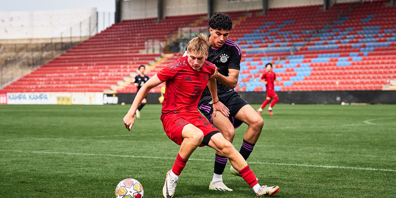 FC Bayern U19 beat World Squad 3-0