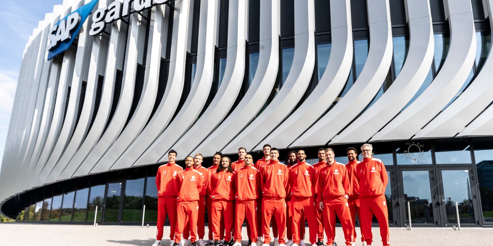 Moderne trifft Tradition: Der FCBB bezieht den SAP Garden