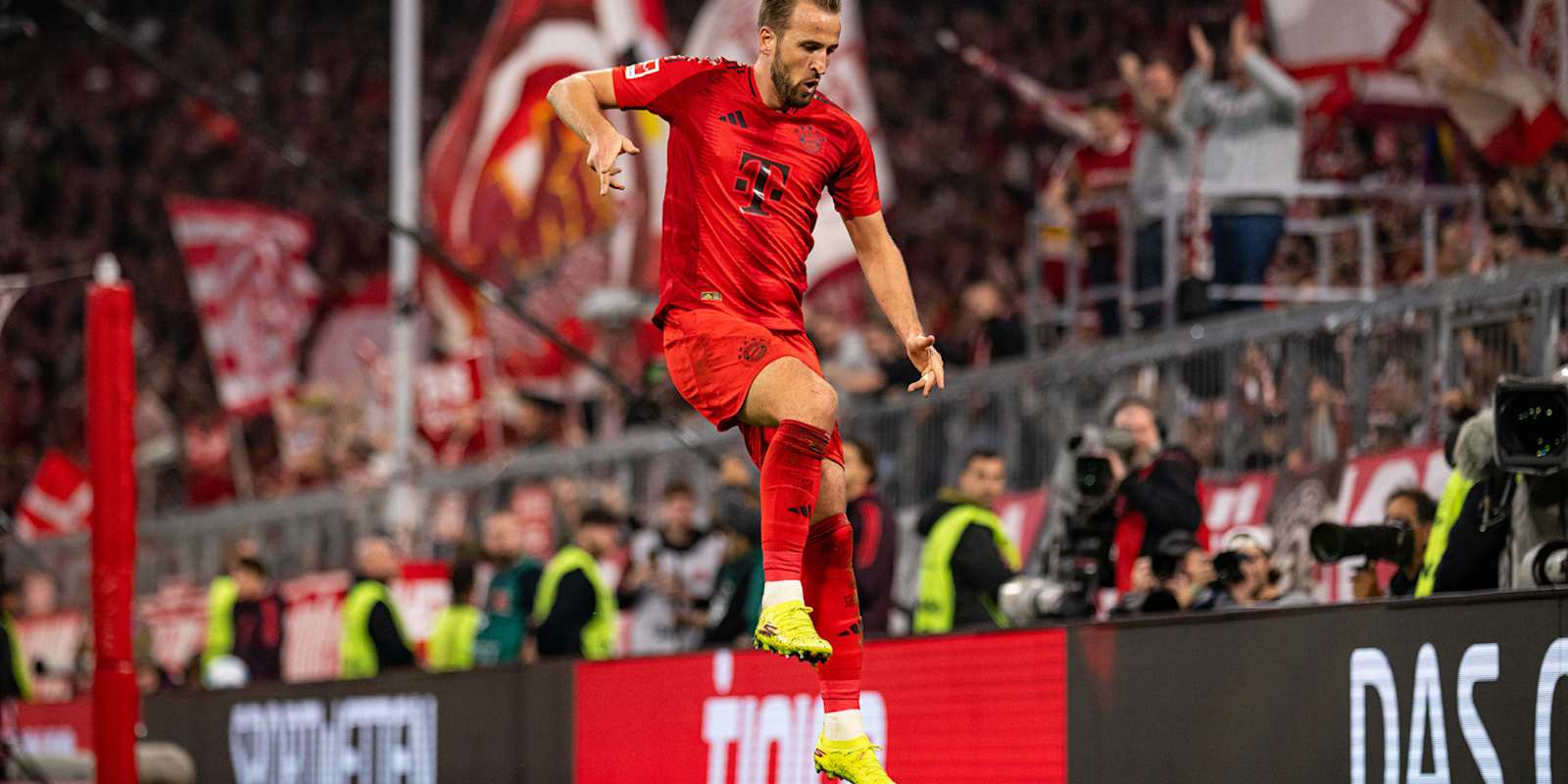 Line-ups: FC Bayern vs. Stuttgart - Bundesliga 24/25