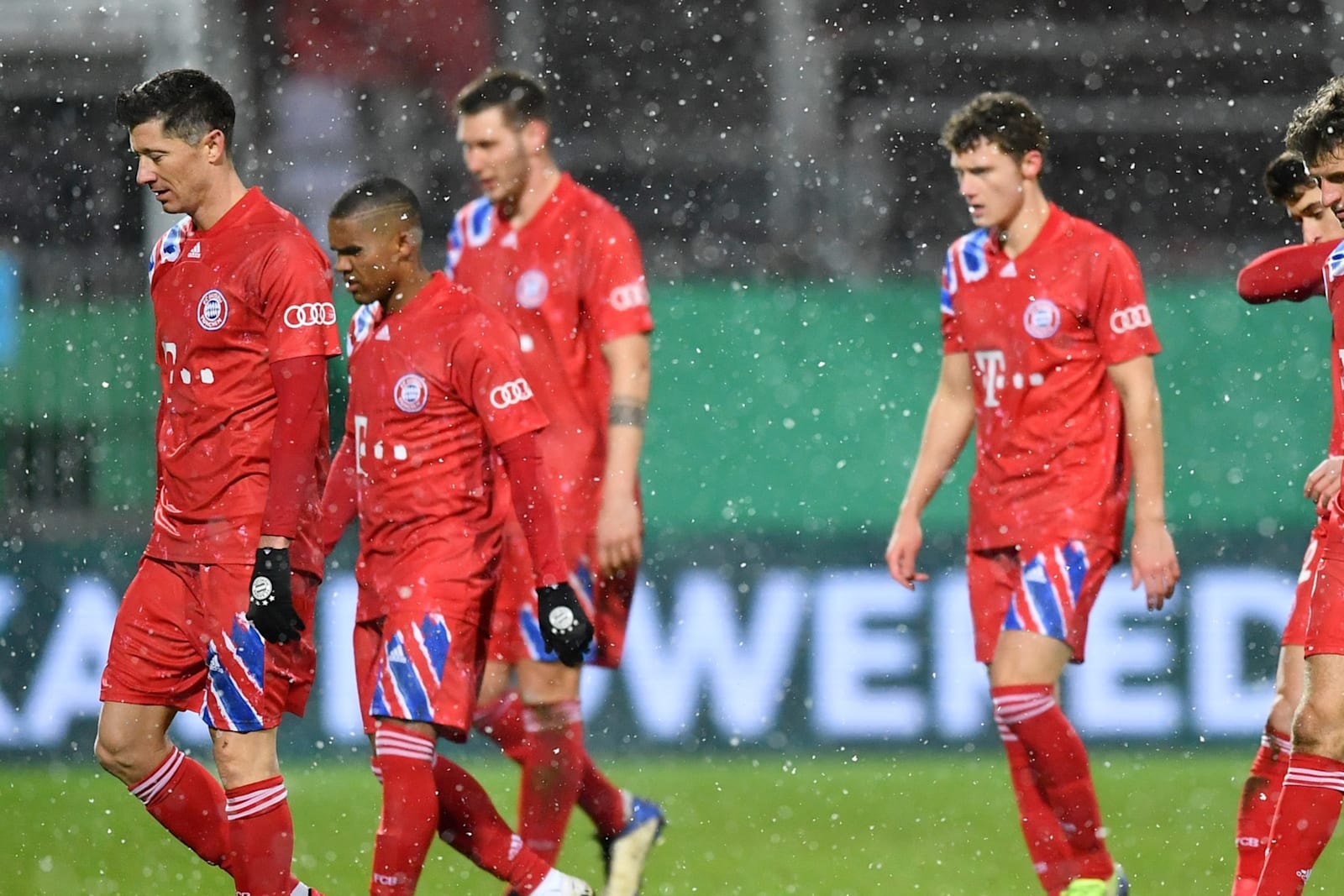 Gallery: DFB Cup second round: Holstein Kiel - FC Bayern