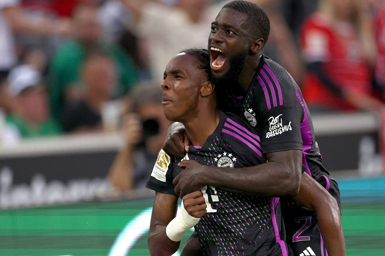 Gallery: Borussia Mönchengladbach vs. Bayern, Bundesliga Matchday 3