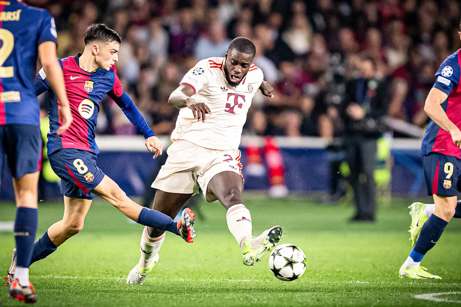 Statistiken: Barcelona vs. FC Bayern - Champions League 24/25