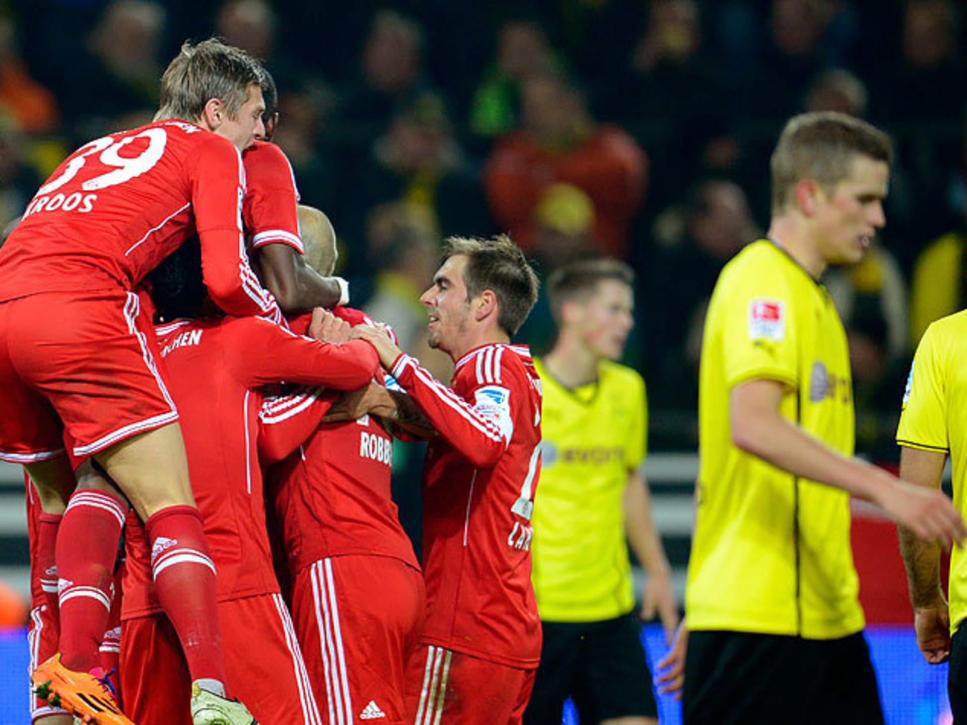 Marco Reus And Mario Gotze And Robert Lewandowski