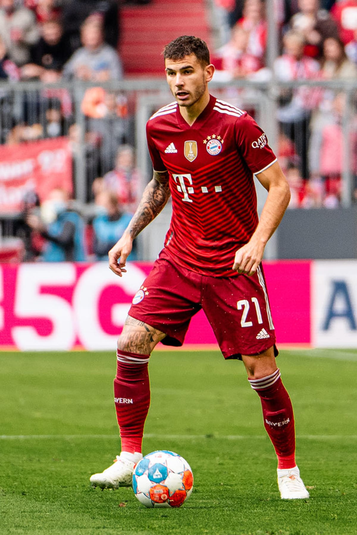 Lucas Hernandez's Instagram, Twitter & Facebook on IDCrawl