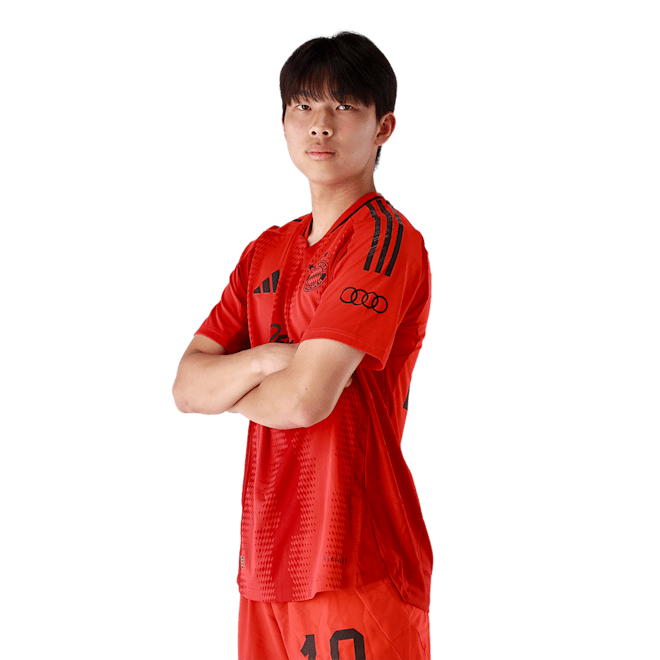 Minwoo Kim: Player profile - FC Bayern World Squad